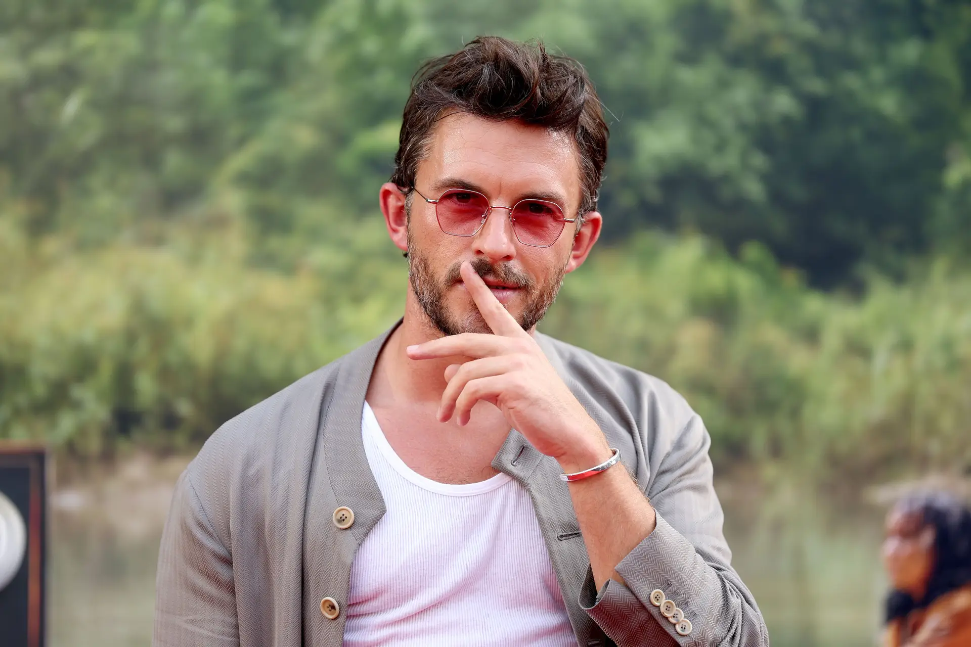 Jonathan Bailey é o "Homem Vivo Mais Sexy” do mundo. Poderá o Fiyero de ...