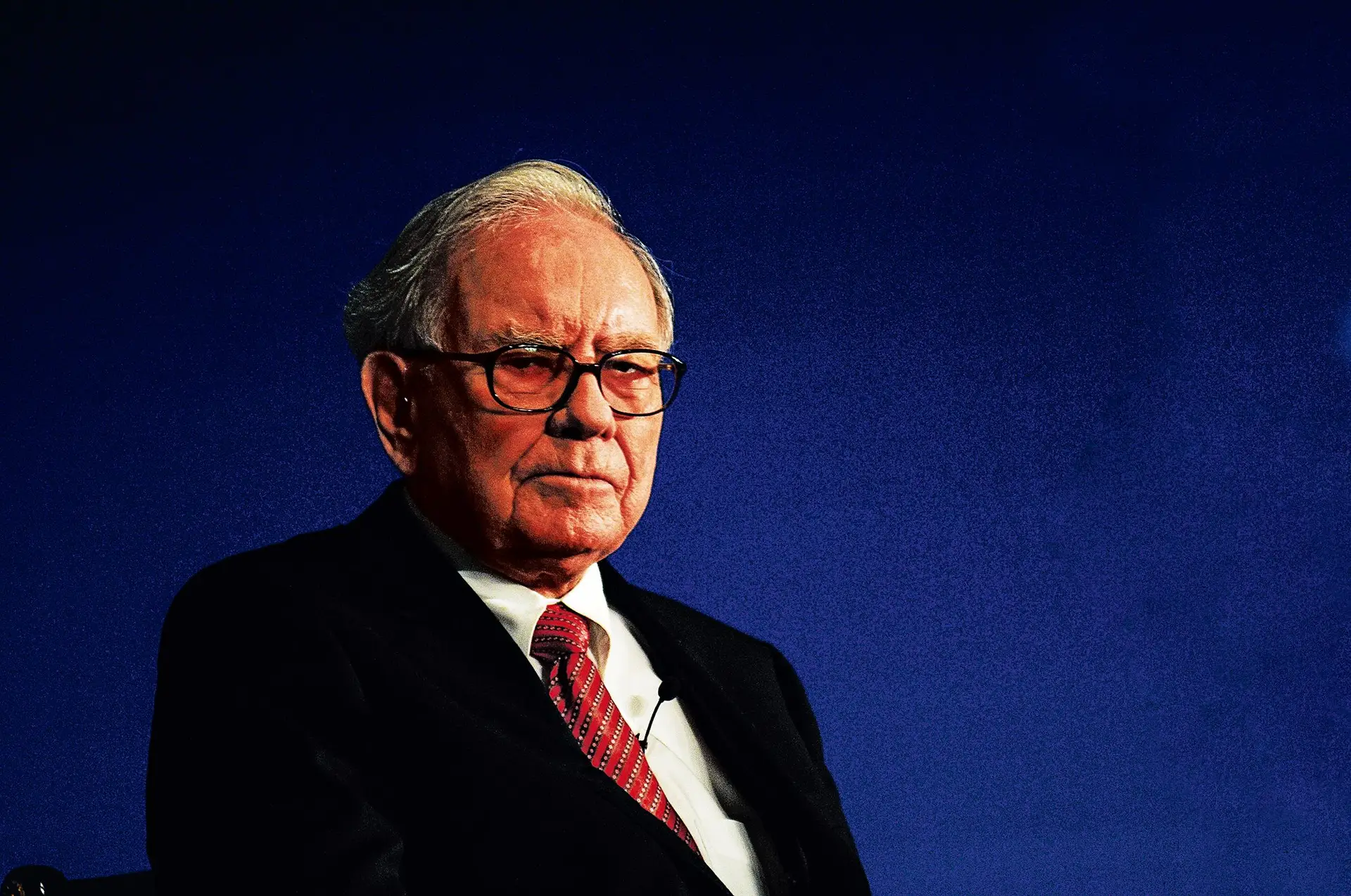 Warren Buffett deixa um legado e uma pilha de dinheiro em caixa (que ...