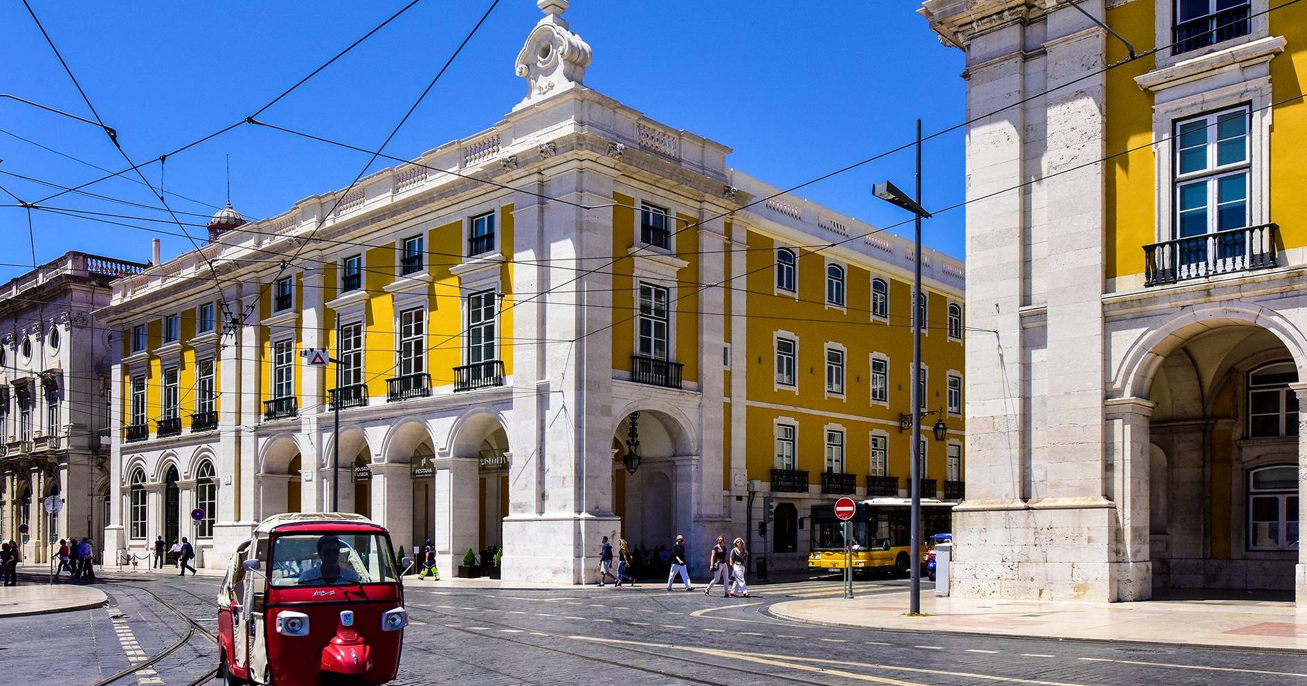 Pestana fica com 10 pousadas que não podem ir a concurso - Expresso