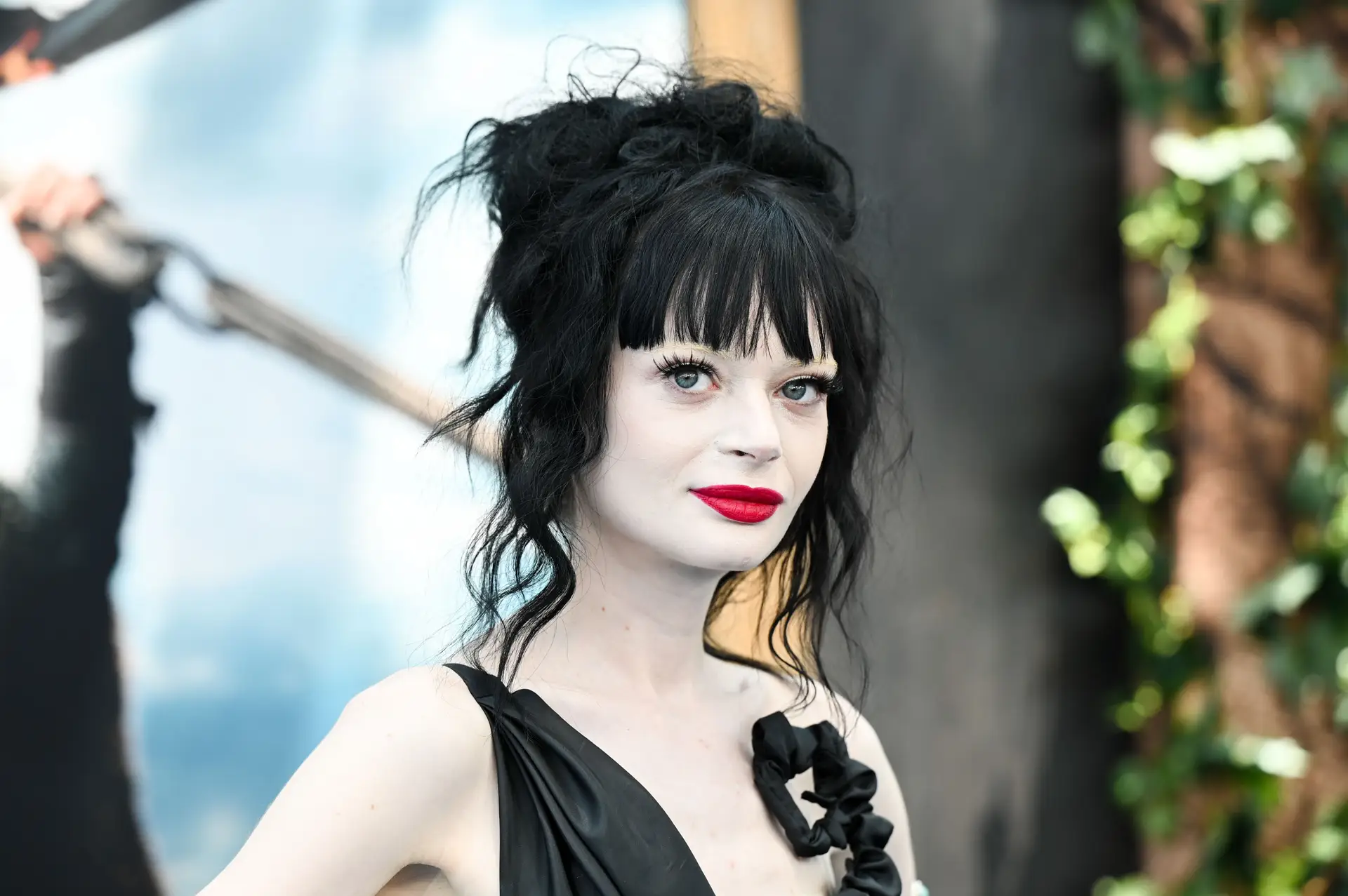 Atriz de “A Queda da Casa de Usher” e “Como Treinares o Teu Dragão ...