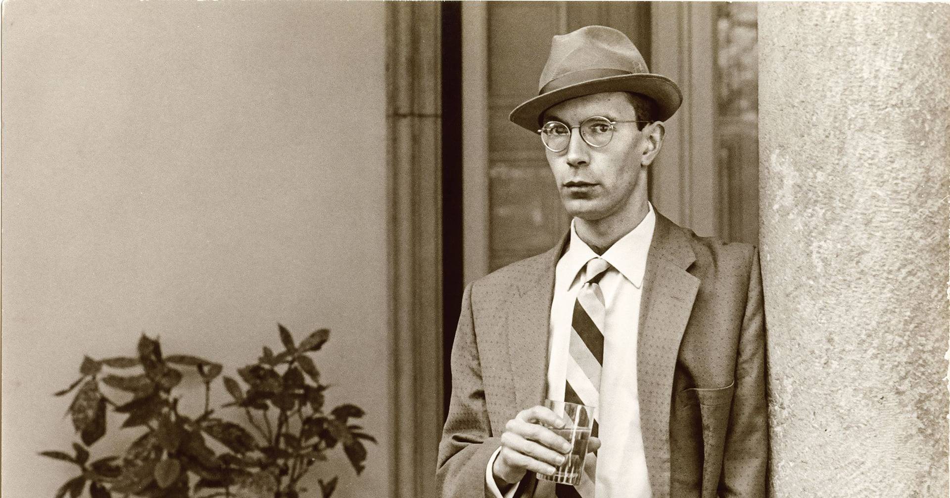 Disco pioneiro da eletrónica portuguesa esteve perdido durante décadas ...