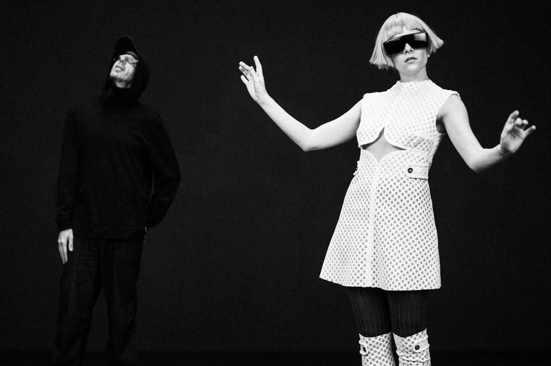 Tomora, duo que junta um Chemical Brother à norueguesa Aurora, é a nova ...