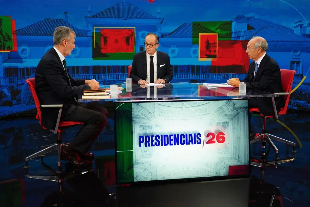 Último debate das presidenciais foi o mais tenso: Gouveia e Melo acusa Mendes de ser “lobista ...