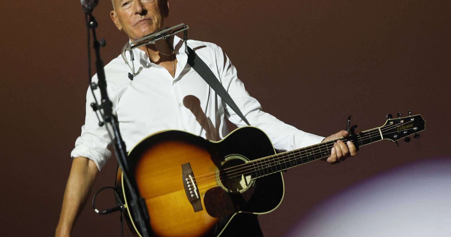 Bruce Springsteen faz versão do clássico ‘A Rainy Night In Soho’ dos ...