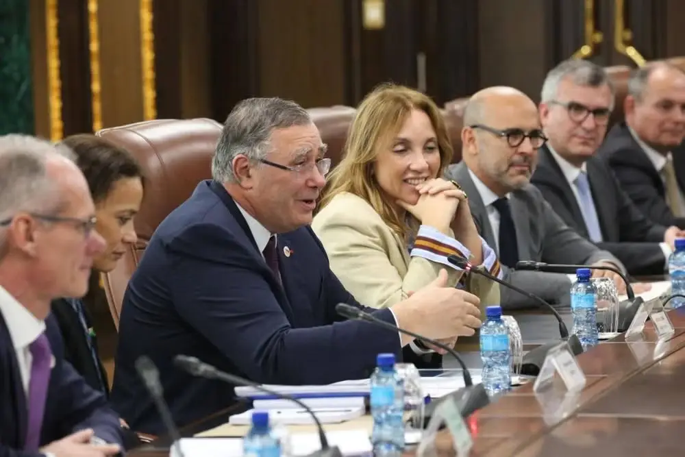 Galp e Total vão à Namíbia dar "conforto" sobre projetos petrolíferos ...