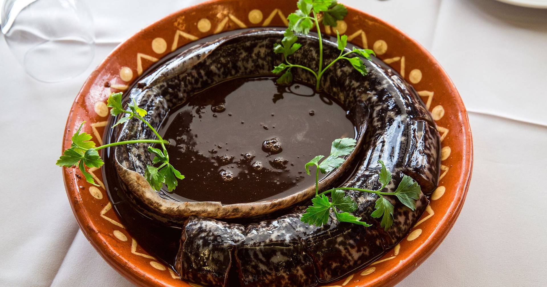 Ano de cheias, ano de lampreias? Começou a época da iguaria a que ...