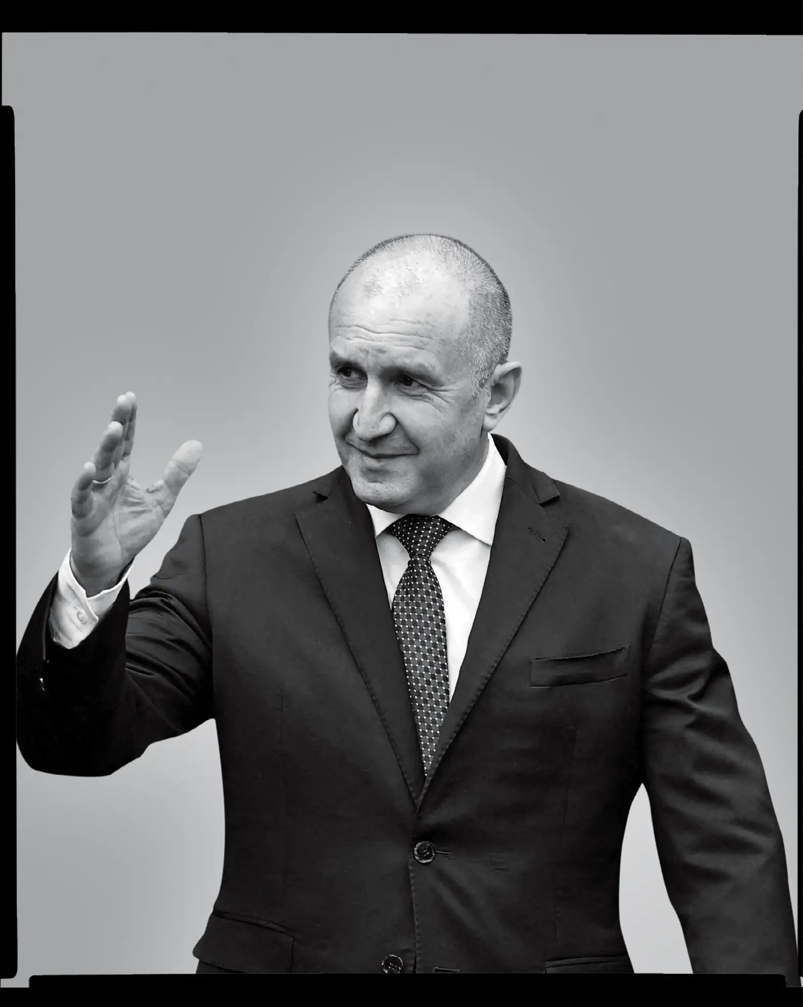 Quem é Rumen Radev, piloto de caça e eurocético de esquerda que acaba ...