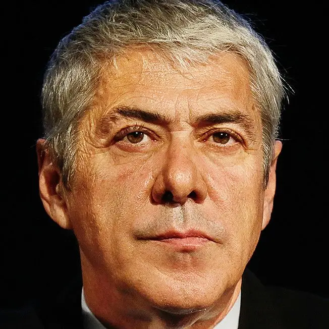 Sócrates exige 205 mil euros ao Estado por causa da lentidão na ...