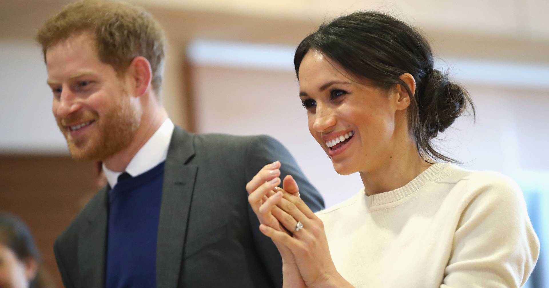 Fãs acreditam que Meghan Markle é um robot - Fama Show