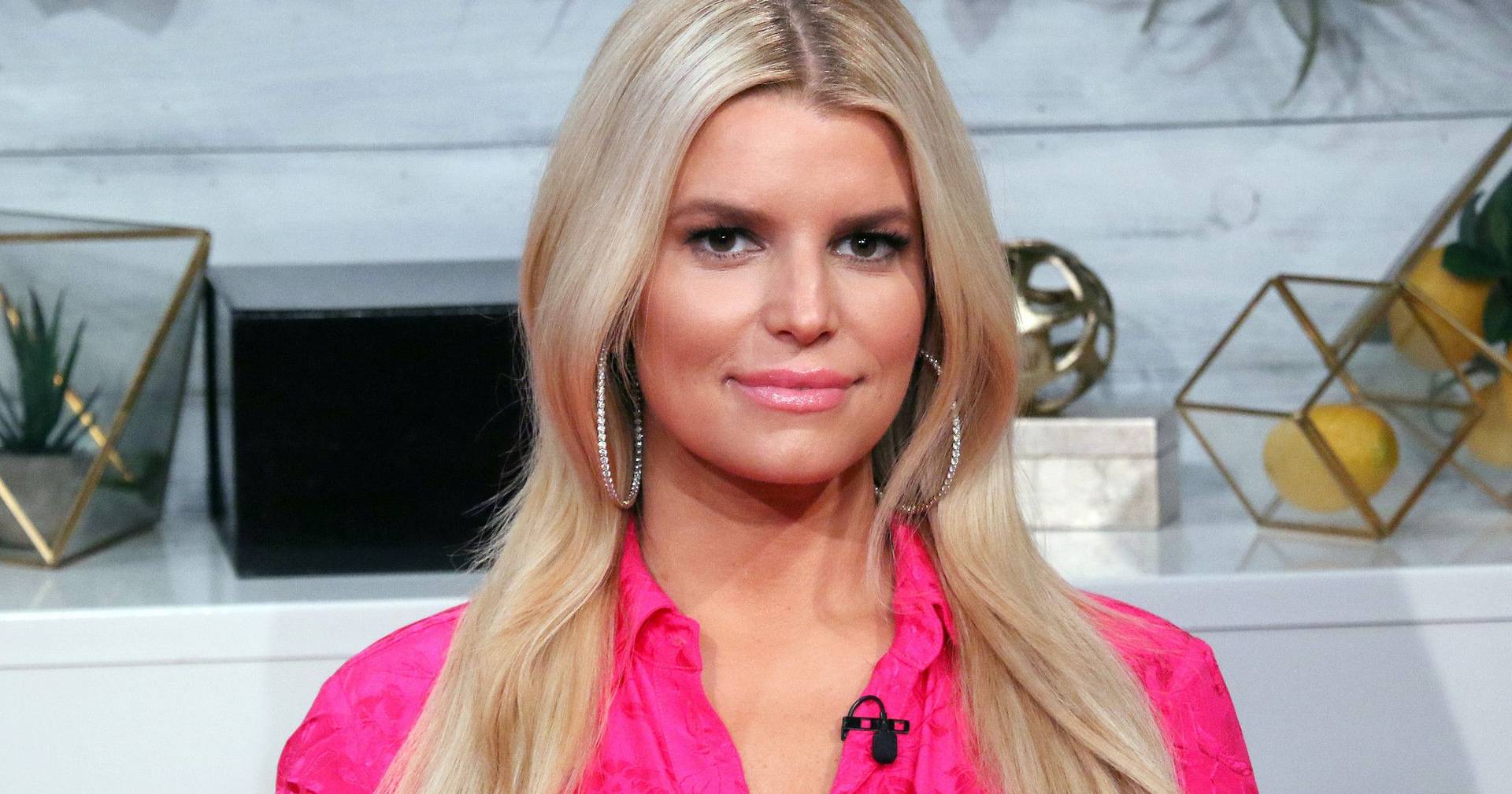 Jessica Simpson mostra estar em grande forma após perder 45 quilos ...