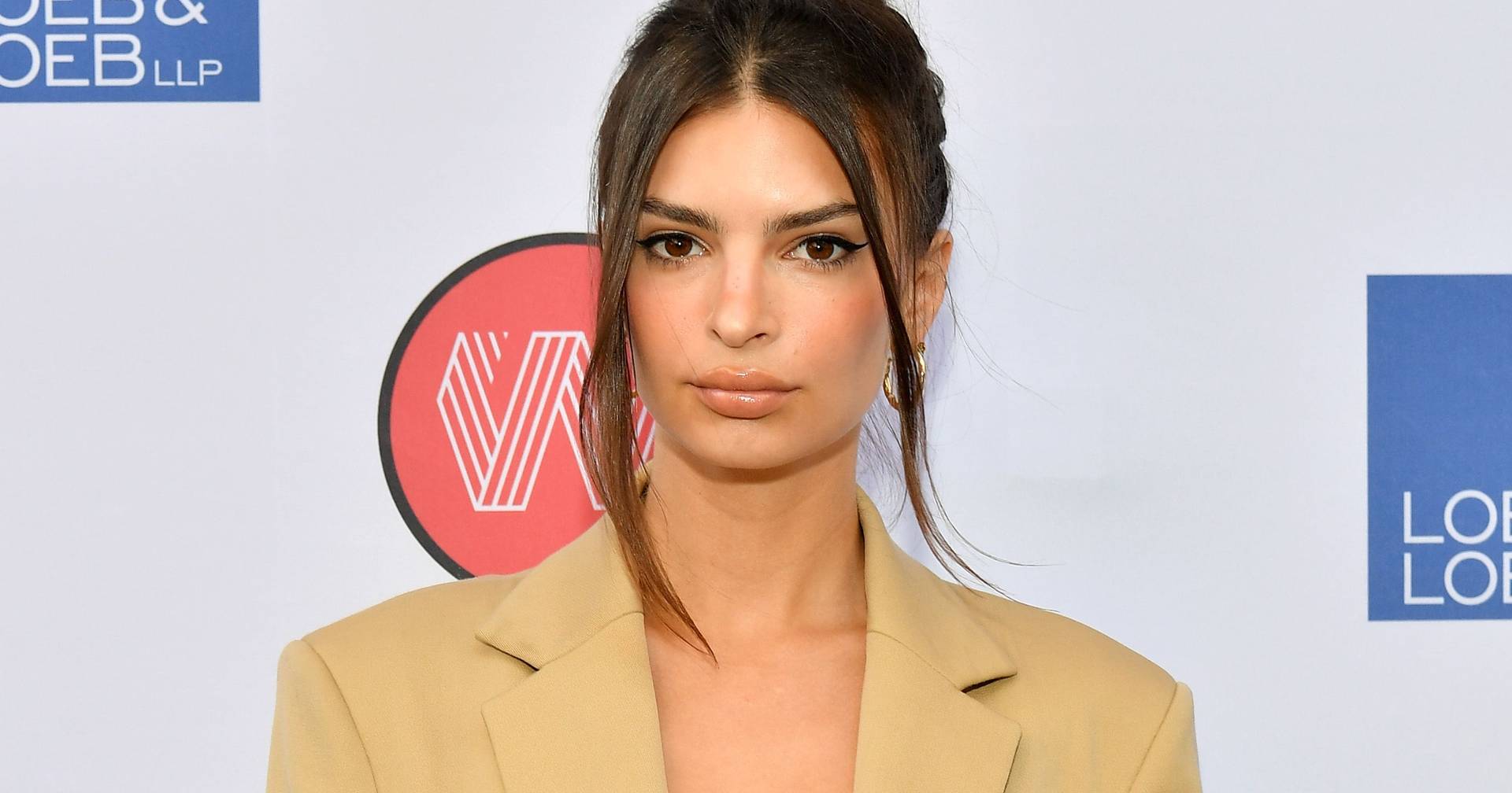 Emily Ratajkowski anuncia primeira gravidez - Fama Show