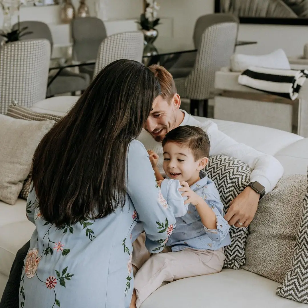 Filho do ex-futebolista de João Pereira internado aos dez dias de vida ...