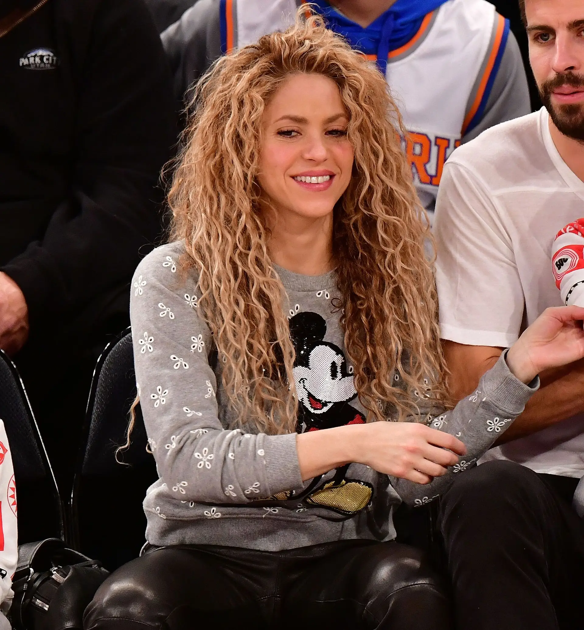 Temos uma sósia nacional de Shakira? Sim, e esteve no ‘Passadeira ...