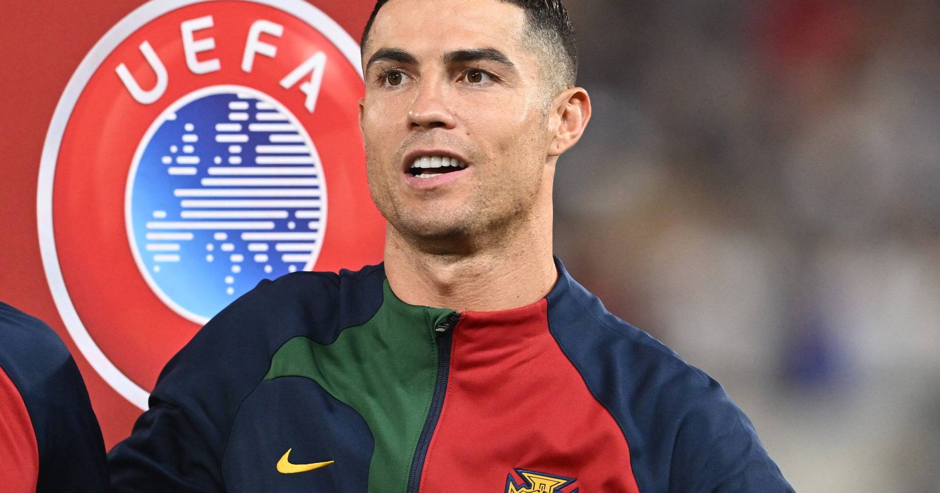 Como nunca o viu! Cristiano Ronaldo em videoclipe de música rap - Fama Show