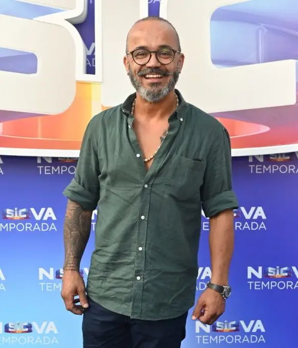 Casado há mais de duas décadas, Fernando Rocha abre o coração: “Até ...