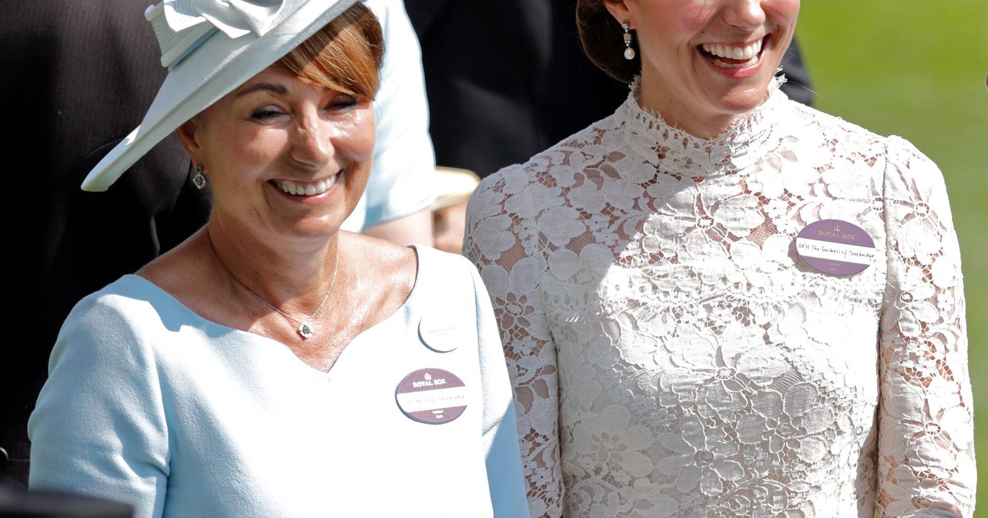Mãe de Kate Middleton forçou entrada na família real? – Irmão defende ...