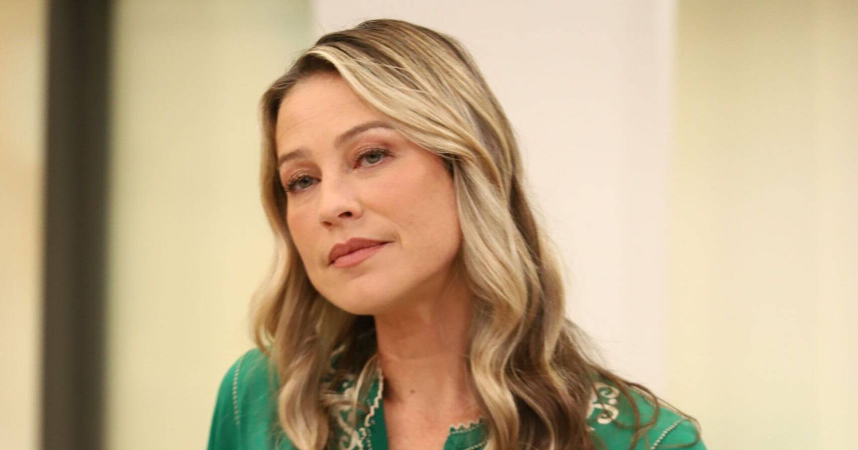 Luana Piovani criticada após espetáculo em restaurante - "Acham que ...