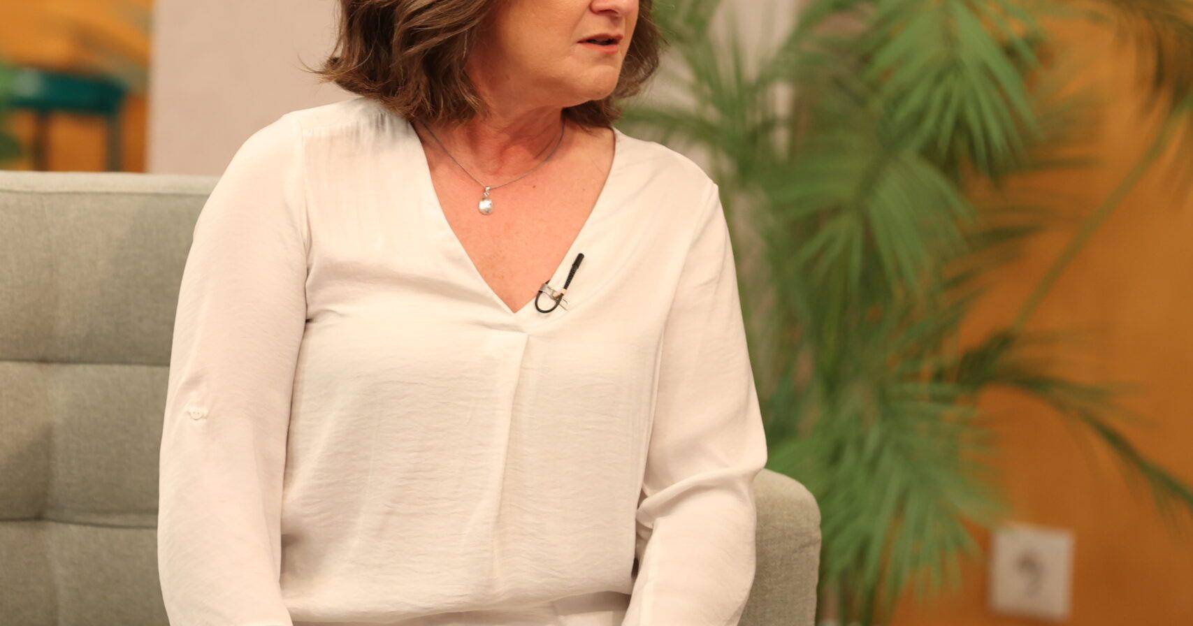 “Um escândalo” – Maria Henrique indignada com valor do cachê - Fama Show