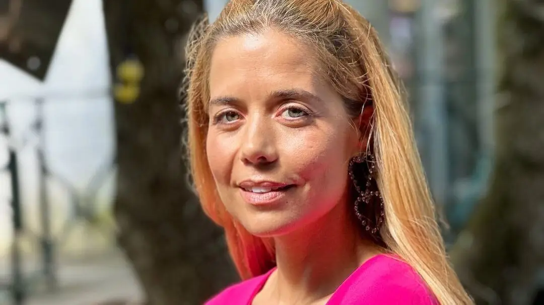 Apaixonada nos Açores! Isabel Silva apresenta namorado - Fama Show