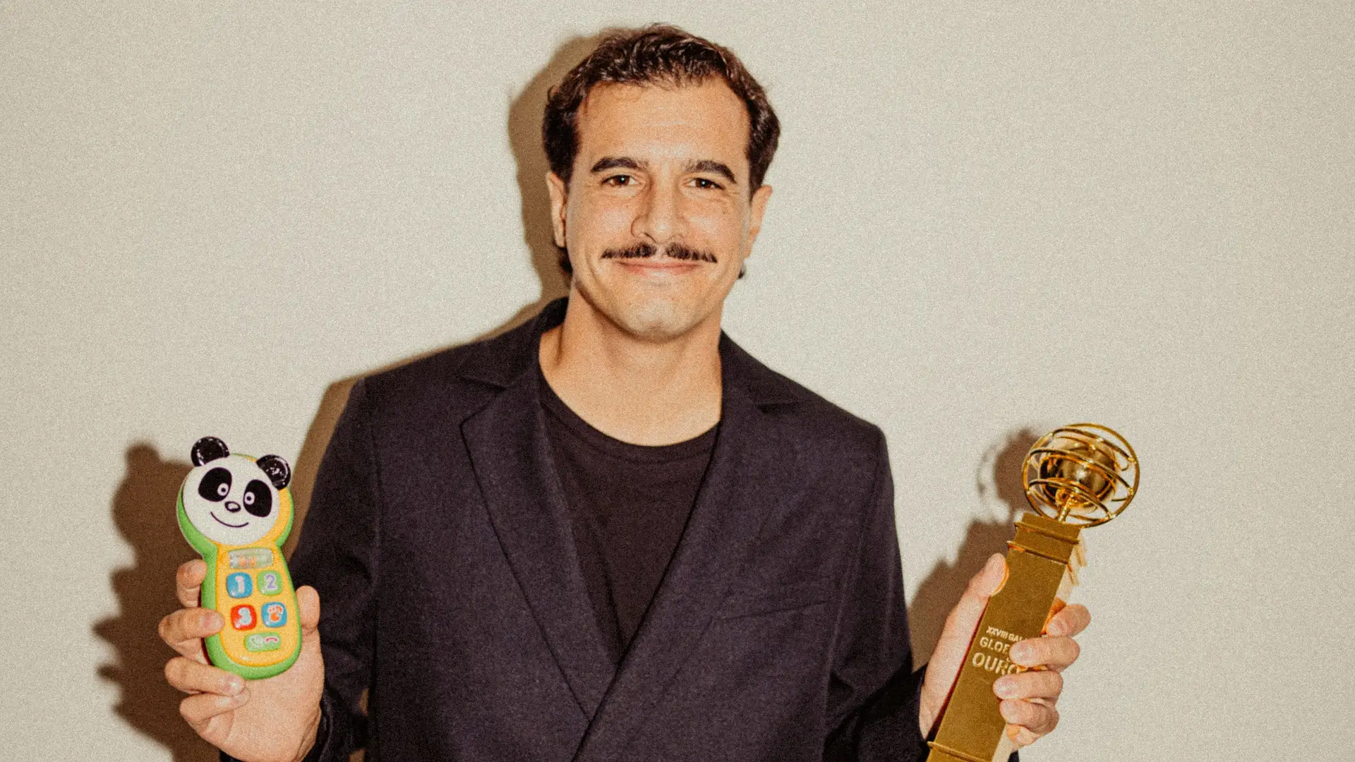 Prometeu e cumpriu! Guilherme Geirinhas 'entrega' globo ao filho - Fama ...