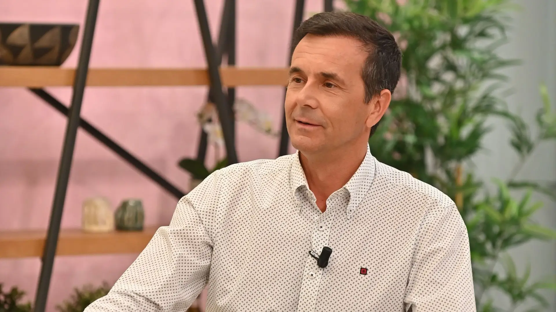 Visitas do filho mais novo de Jorge Gabriel são supervisionadas ...