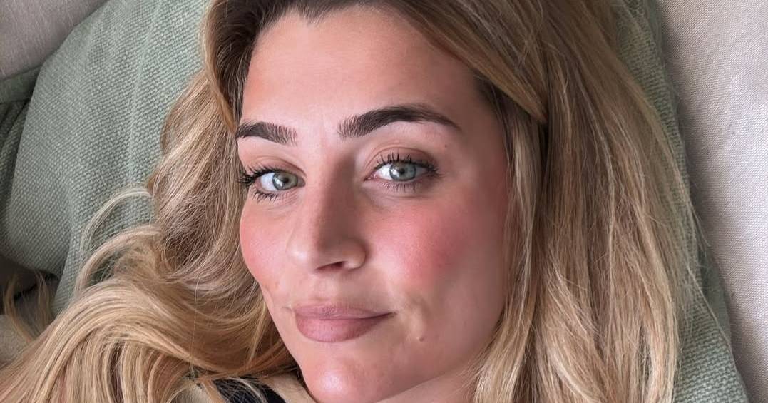"Eu era uma menina e ele o meu primeiro amor" - Carolina Pinto revela ...