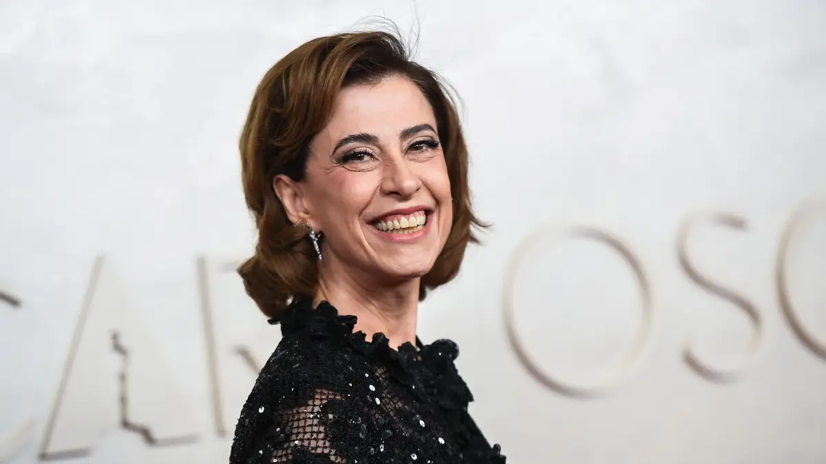 Em Portugal, Fernanda Torres mostra-se encantada com destino único — E ...