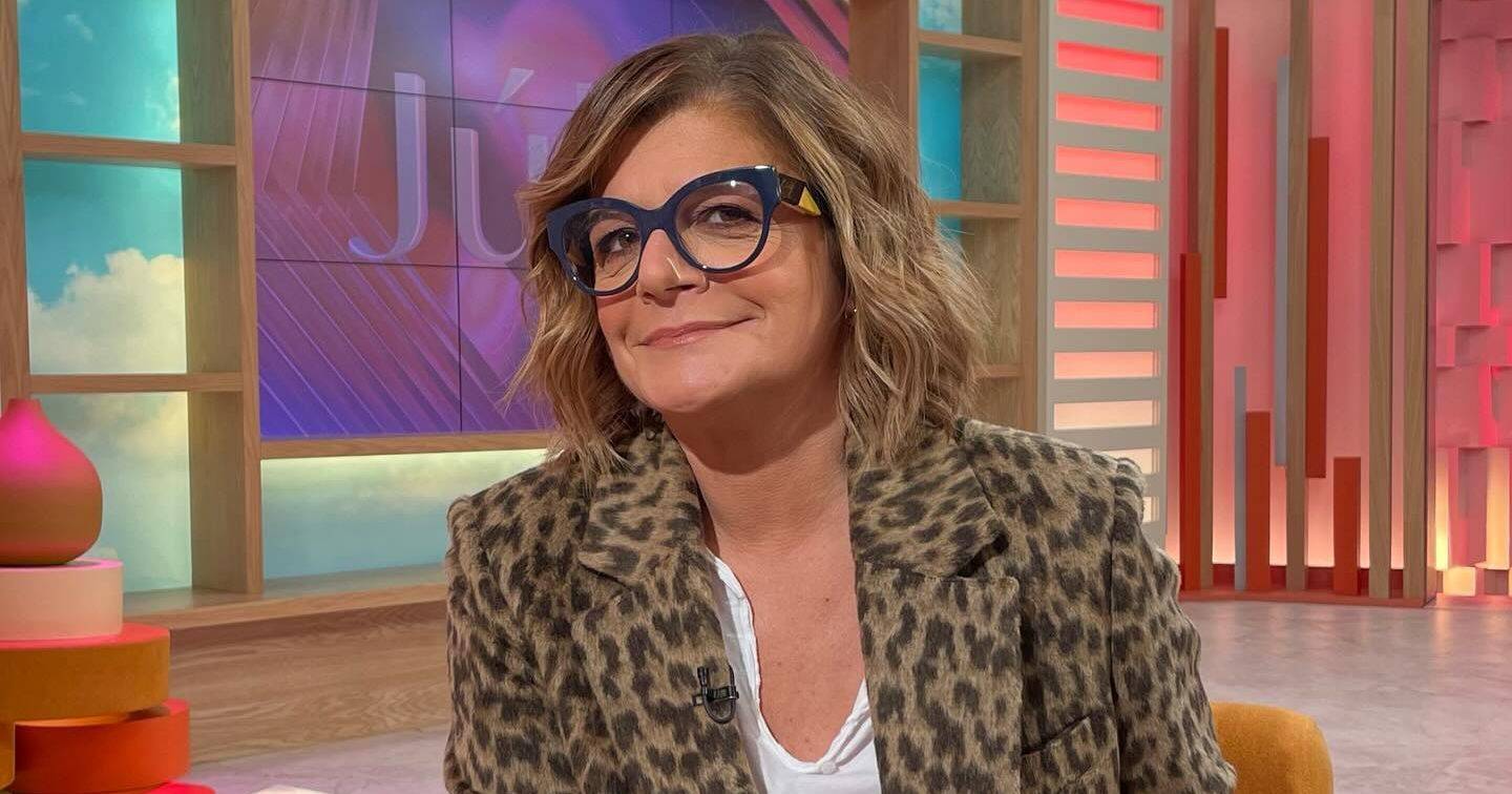 Júlia Pinheiro sobre a neta recém-nascida: "Ainda não a vi" - Fama Show