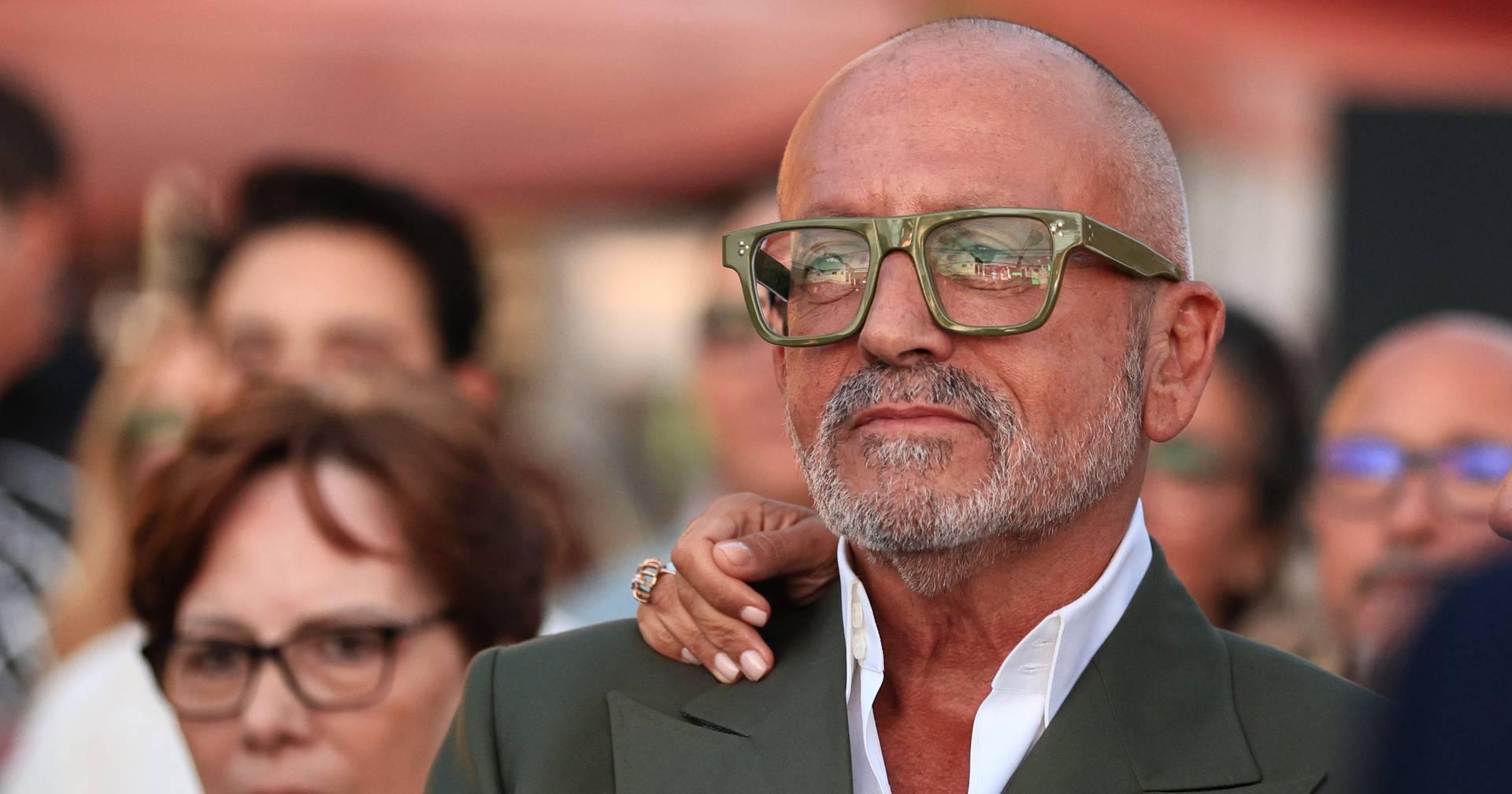 "É praxe? É crime!" - Manuel Luís Goucha mostra revolta com caso de bombeiros - Fama Show