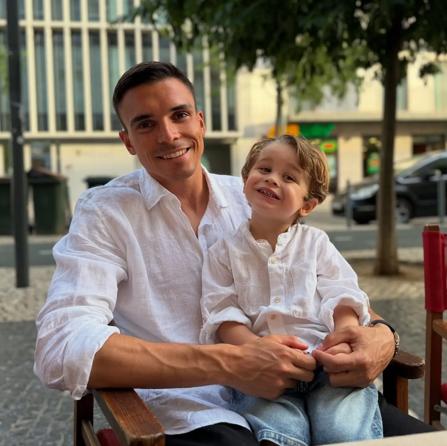 Pai 'babado'! João Palhinha revela fotografias únicas com os dois ...