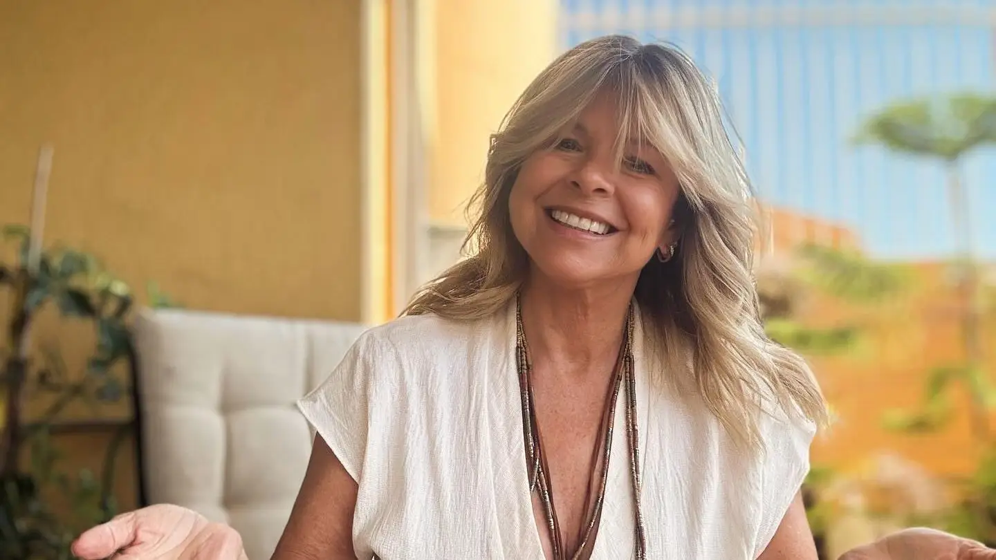 Em viagem, Helena Isabel tem encontro inesperado com conhecido ator ...