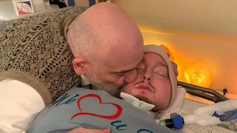 Morreu o 'Príncipe Adormecido': estava em coma há 20 anos - Fama Show