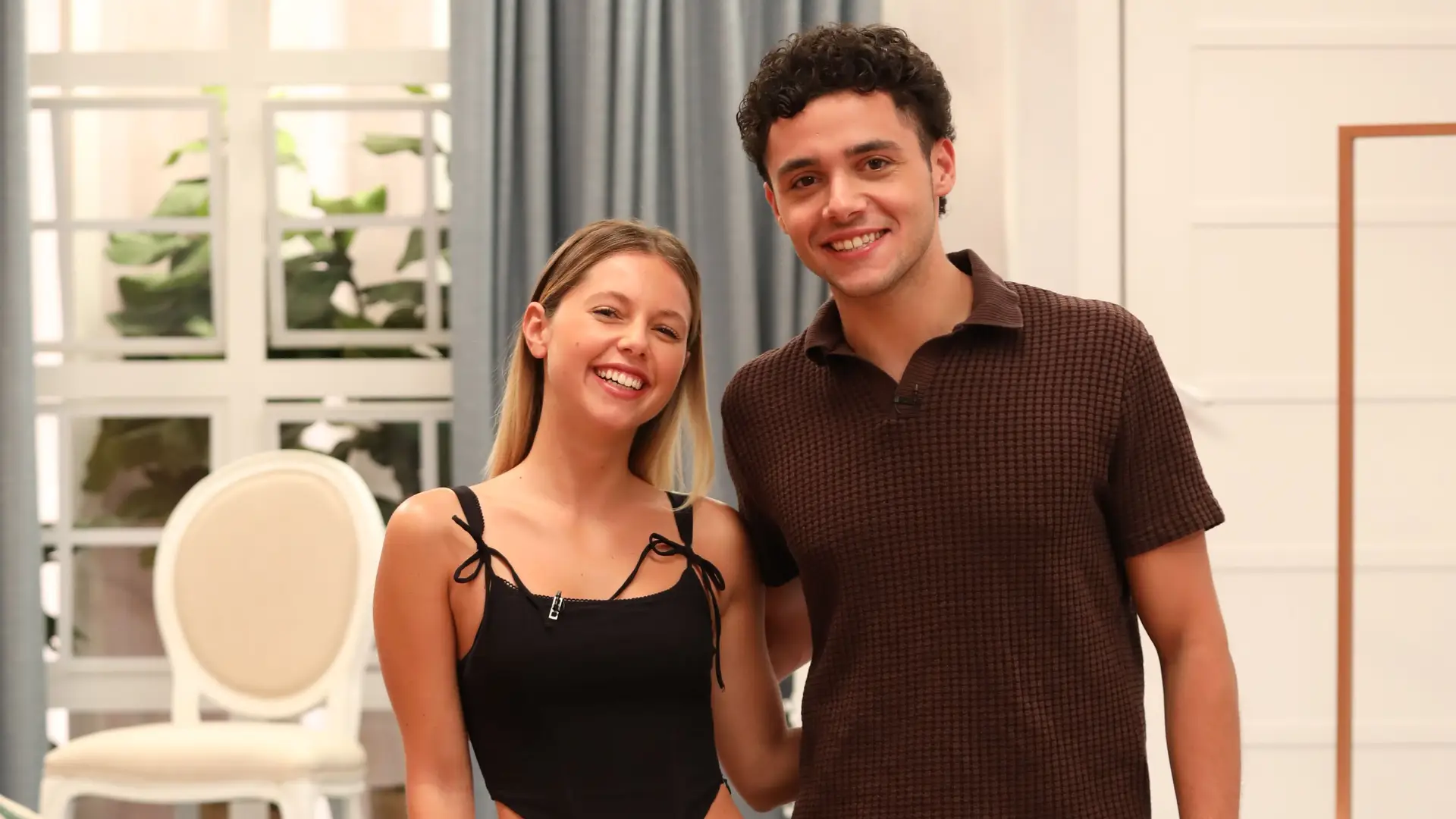 "Vão ficar juntos na novela"? Atores que interpretam 'Teresinha' e 'Bernardo Maria' respondem ...