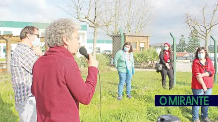 O MIRANTE | Manifestação no Dia da Mulher junto ao CRIT de Torres Novas