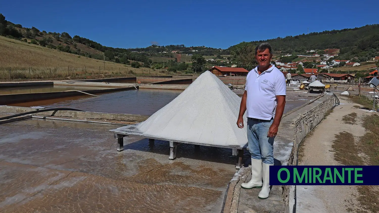 O MIRANTE | Salinas de Rio Maior resistem à seca e à exploração turística