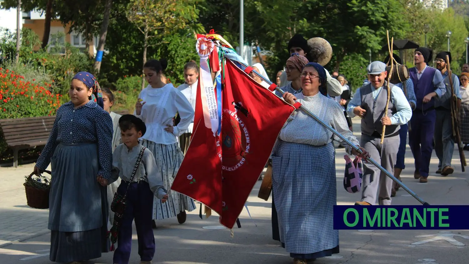 O MIRANTE | Uma associação de Vialonga que zela pela identidade e ...