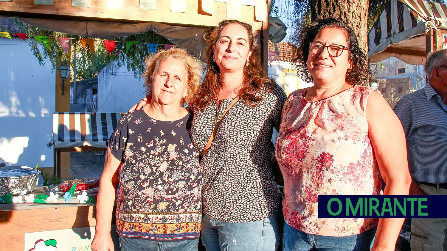 O MIRANTE | No Pinheiro Grande a população junta-se durante um mês para ...