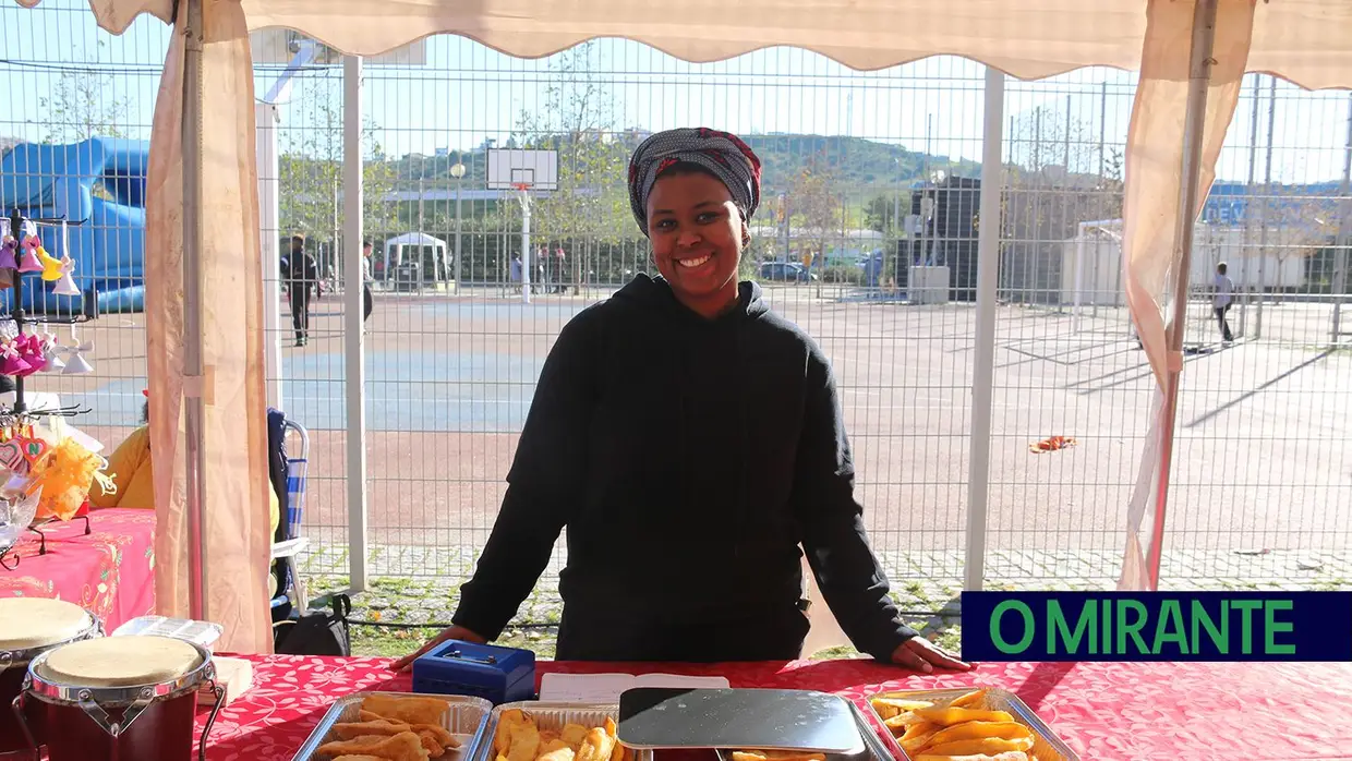 O MIRANTE | Mercado de Natal animou Vialonga