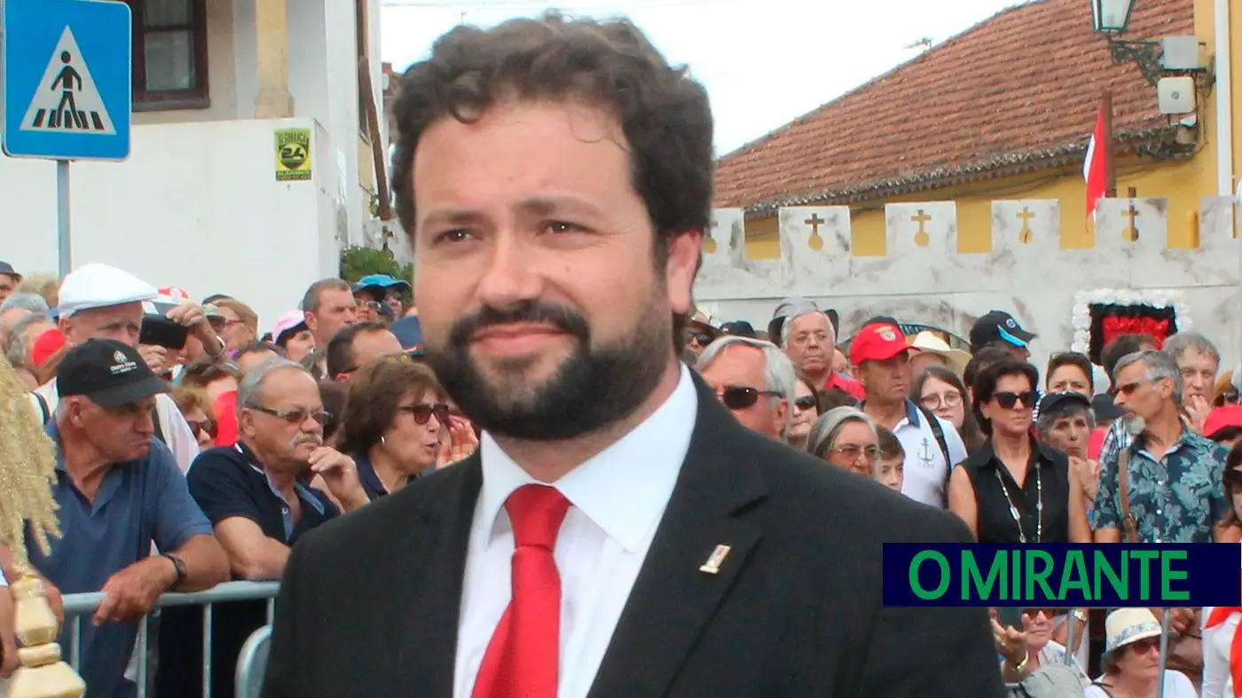 O MIRANTE | Câmara de Tomar compra nova viatura para a presidência por ...