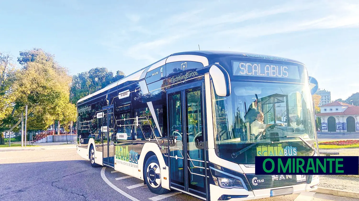 O MIRANTE | Autocarro cem por cento eléctrico no serviço urbano de Santarém