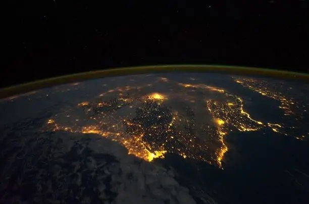 Astronauta da NASA felicita Portugal com fotografia tirada do espaço ...