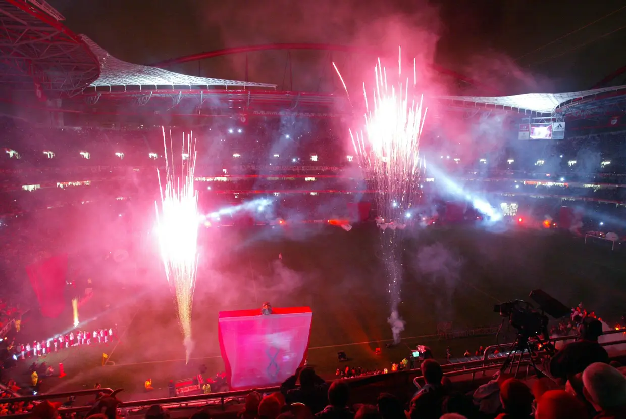 O dia em que a Luz começou a brilhar (e 14 momentos dos 14 anos do ...