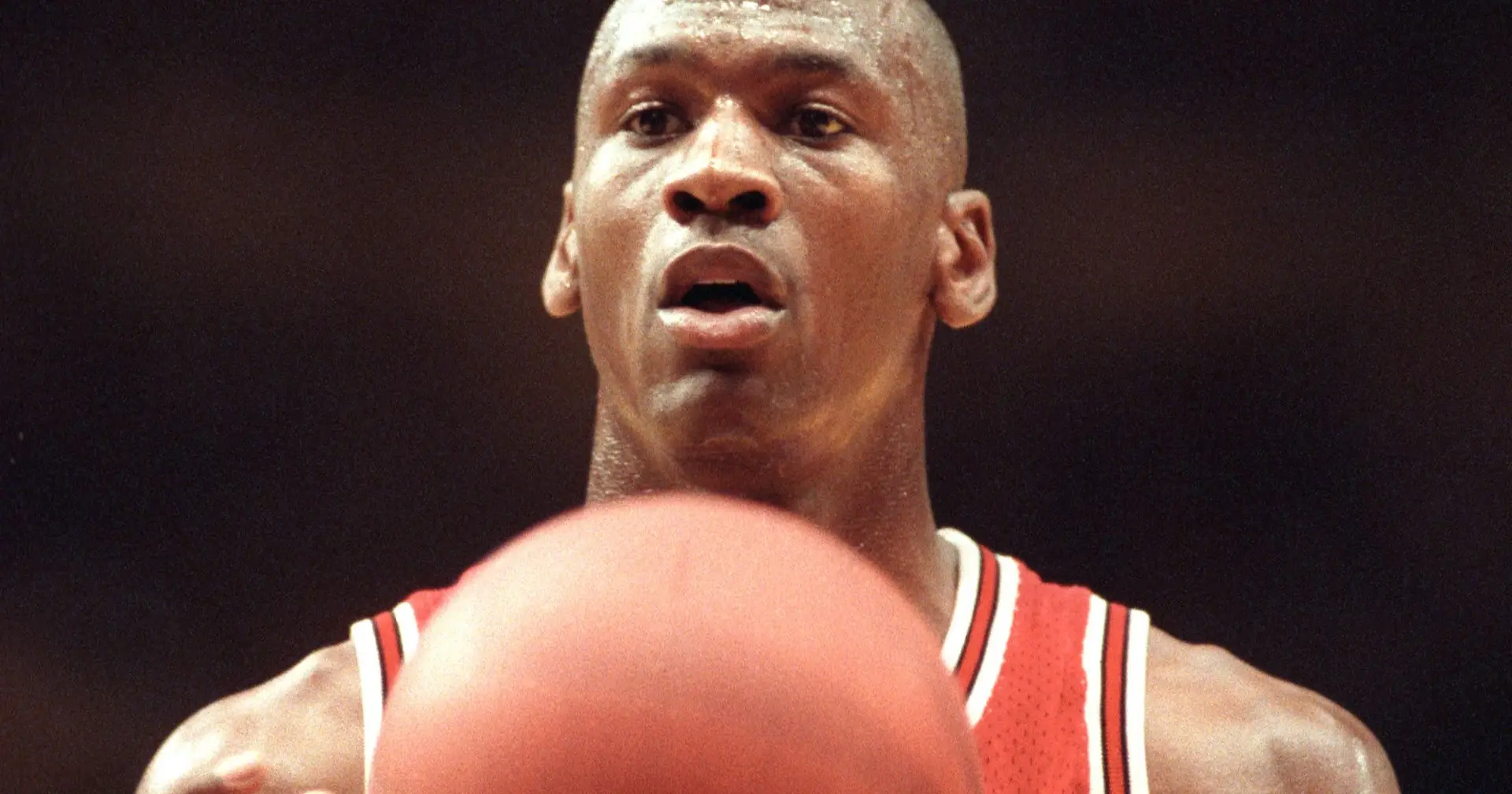 Jordan faz 60 anos. “Fui ao balneário dos Bulls. Estavam lá 50 ...