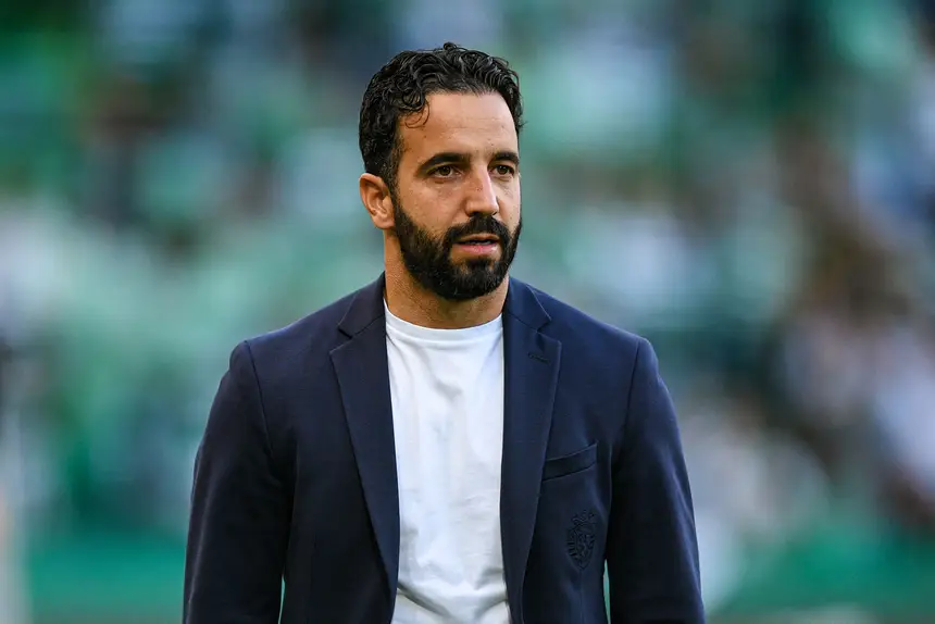 Rúben Amorim e o médio Inácio: “Acho que ele tem umas características ... Rúben Amorim e o médio Inácio: “Acho que ele tem umas características ...