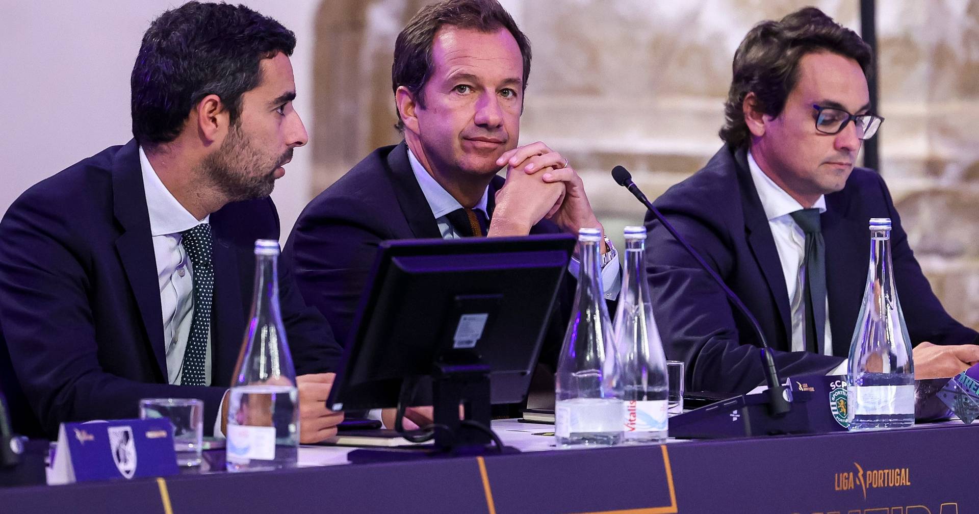 Agressões na AG: presidente do Sporting diz que universo do FC Porto ...