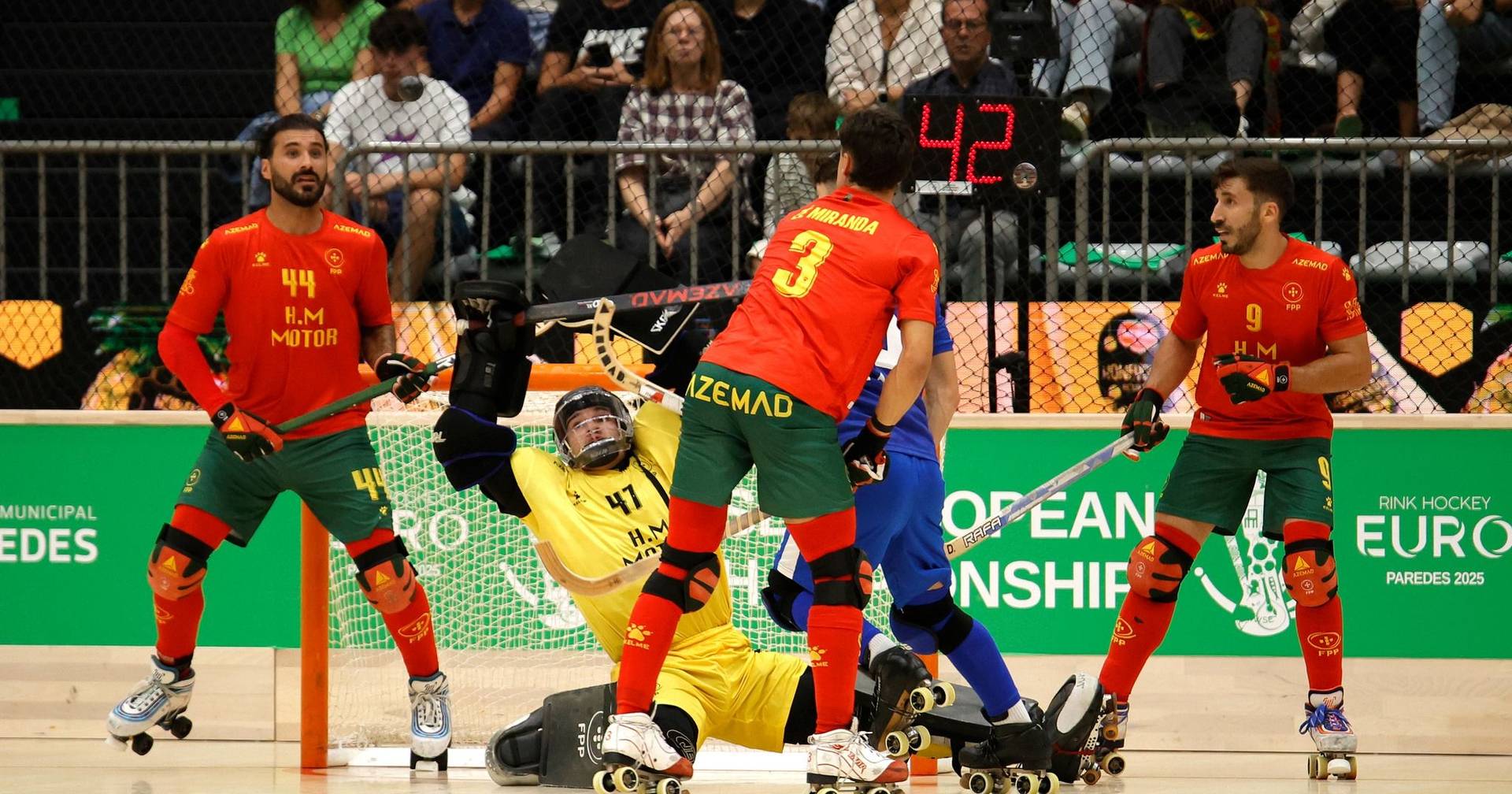 Portugal perdeu os três primeiros jogos do Europeu de hóquei em patins ...