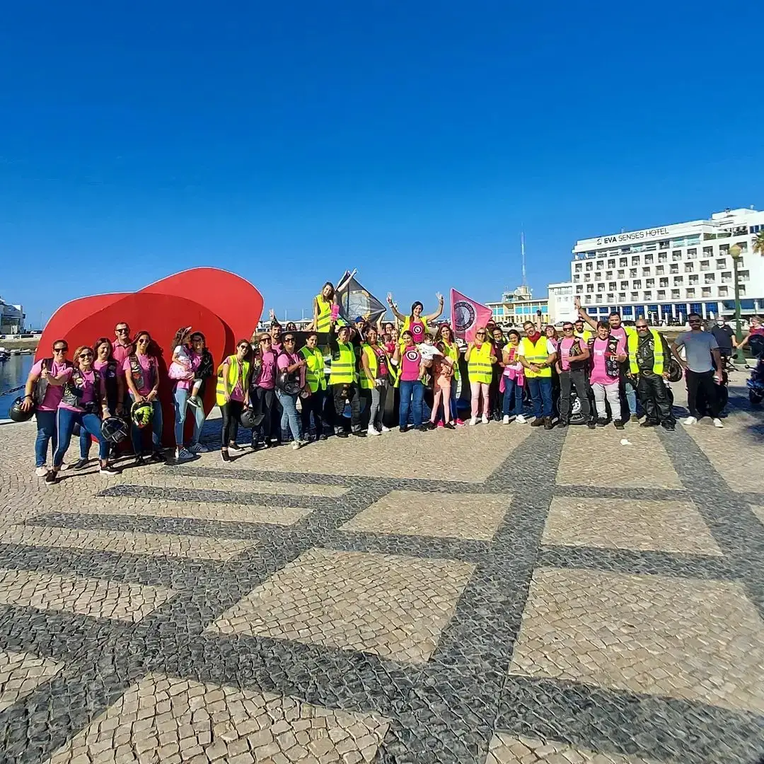 Pink Riders Motard Club associou-se ao "Outubro Rosa" na luta contra o ...