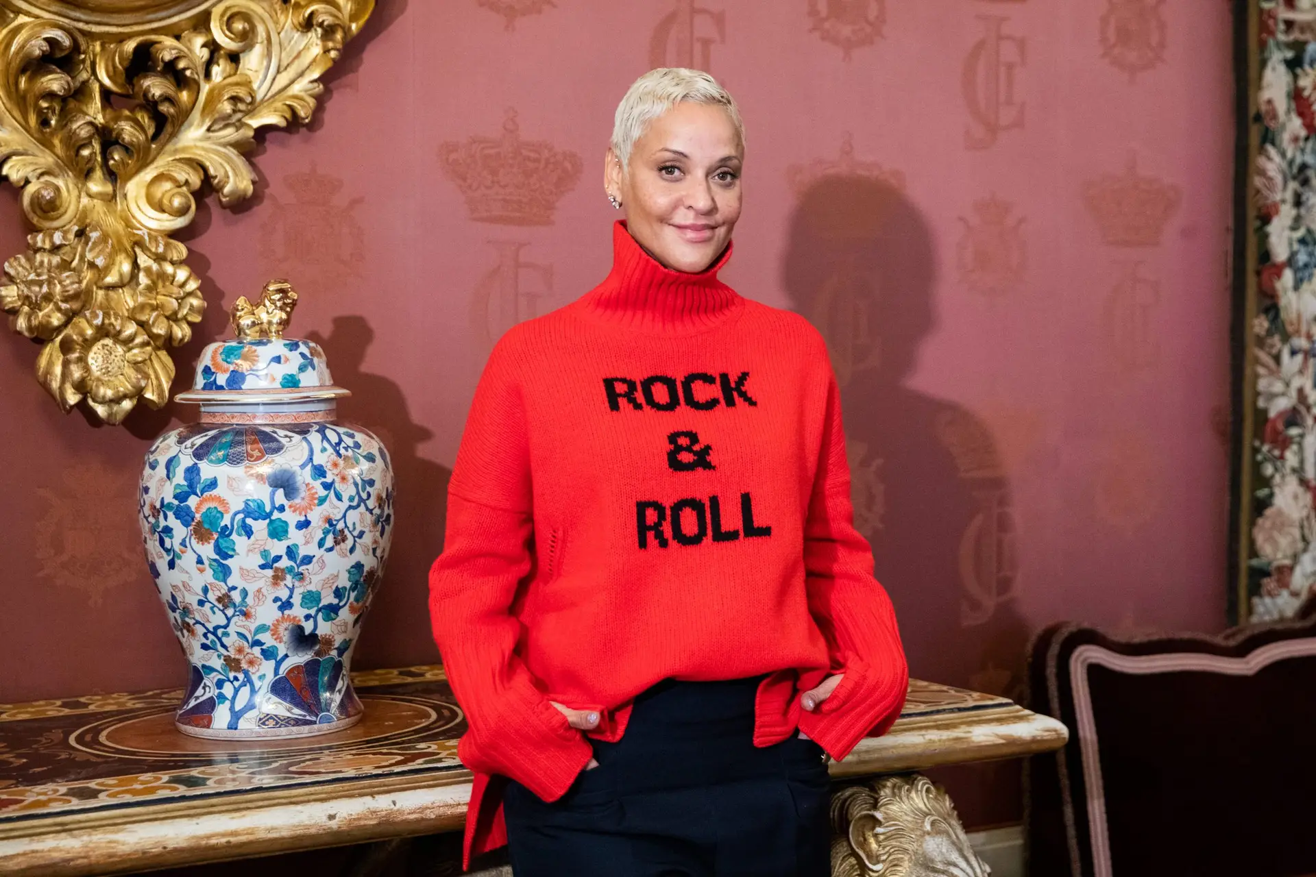 Mariza mostra-se com look diferente e soma elogios: “(Quase ...