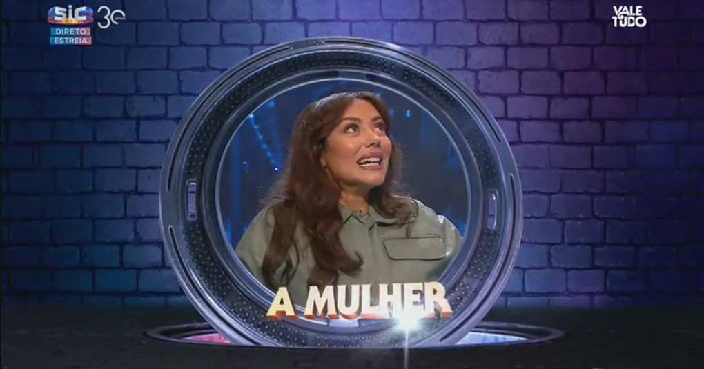 Regresso do cenário inclinado marcado por escorregadela de Sofia ...