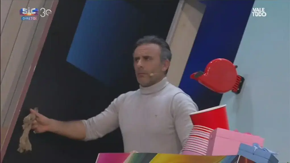 "Cooorta! Mas tu estás parvo?" - O cinema chegou ao 'Cenário Inclinado ...